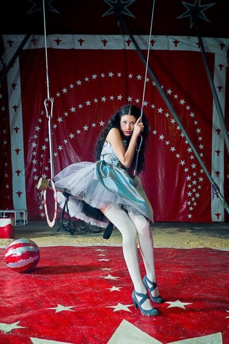 The Story of the Fortune Teller and the Flying Circus - Chotronette