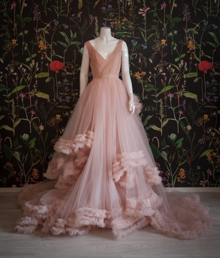 Chotronette Dresses & Gowns - Unique | Offbeat | Bridal