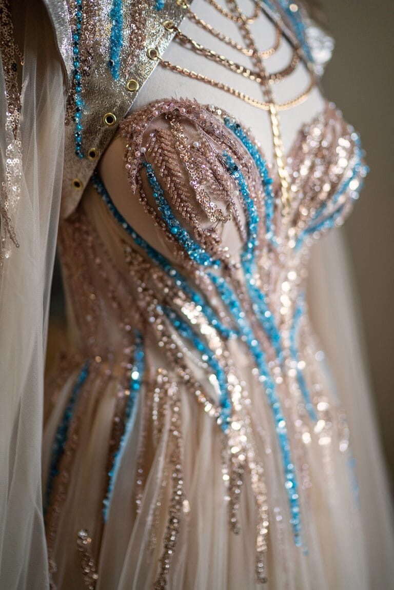 Dresses - Chotronette