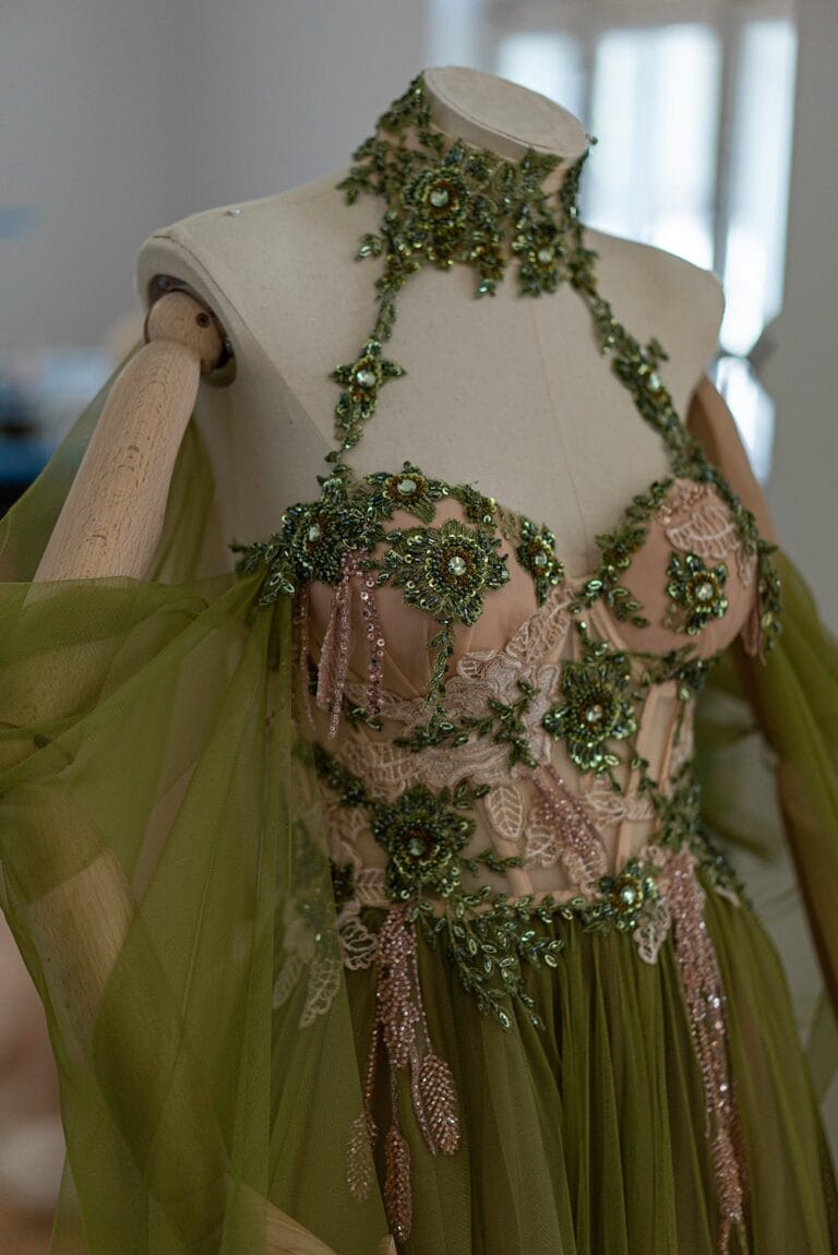 Dresses - Chotronette